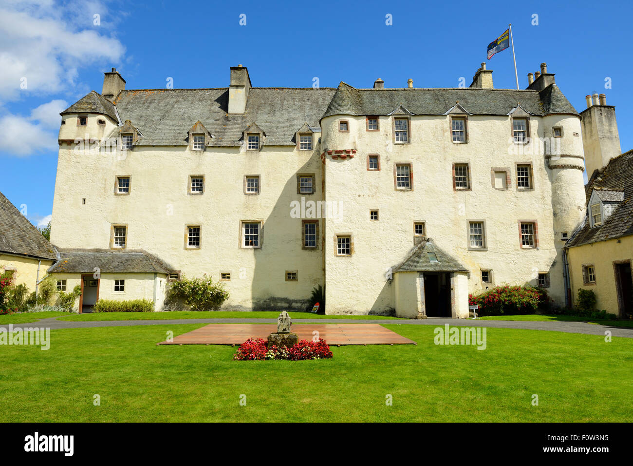 Traquair House, Innerleithen, Scottish Borders Stock Photo - Alamy