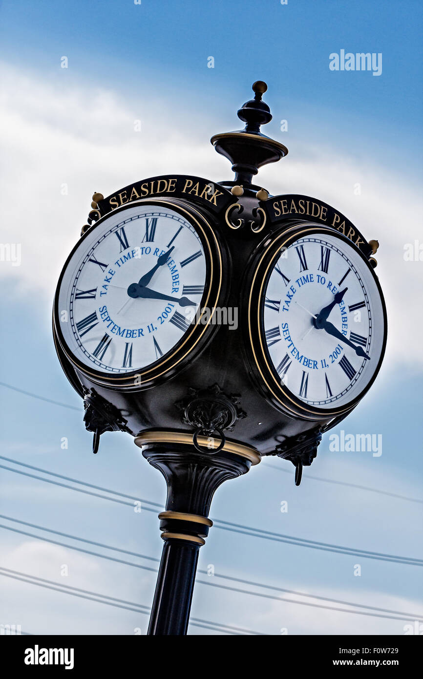 Clock hi-res stock photography and images - Alamy