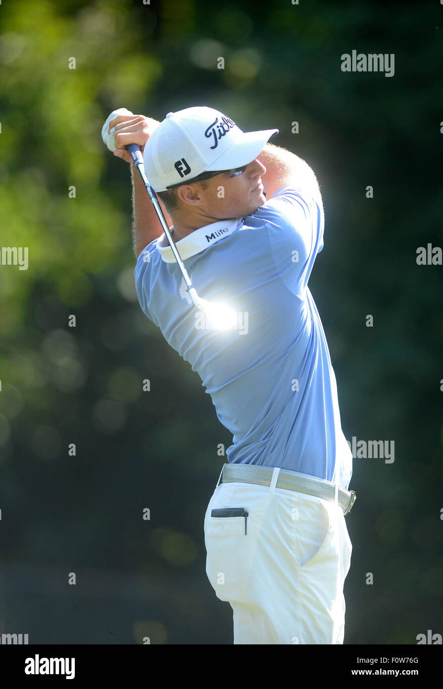Greensboro, NC, USA. 21st Aug, 2015. Morgan Hoffmann watches his 11th ...