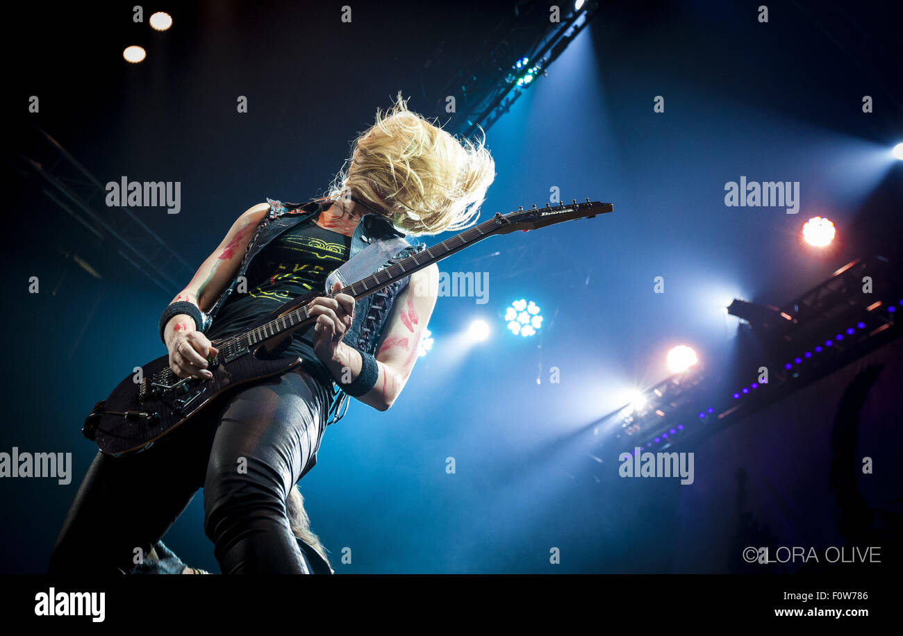 Indianapolis, Indiana, USA. 20th Aug, 2015. NITA STRAUSS and ALICE ...