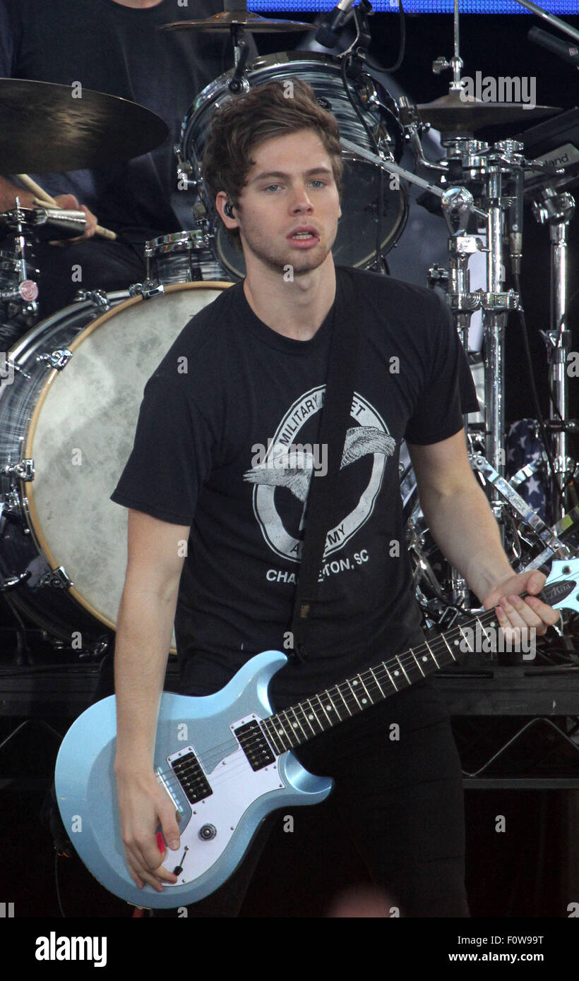 New York, USA. 21st Aug, 2015. Musician LUKE HEMMINGS from the band 5 ...