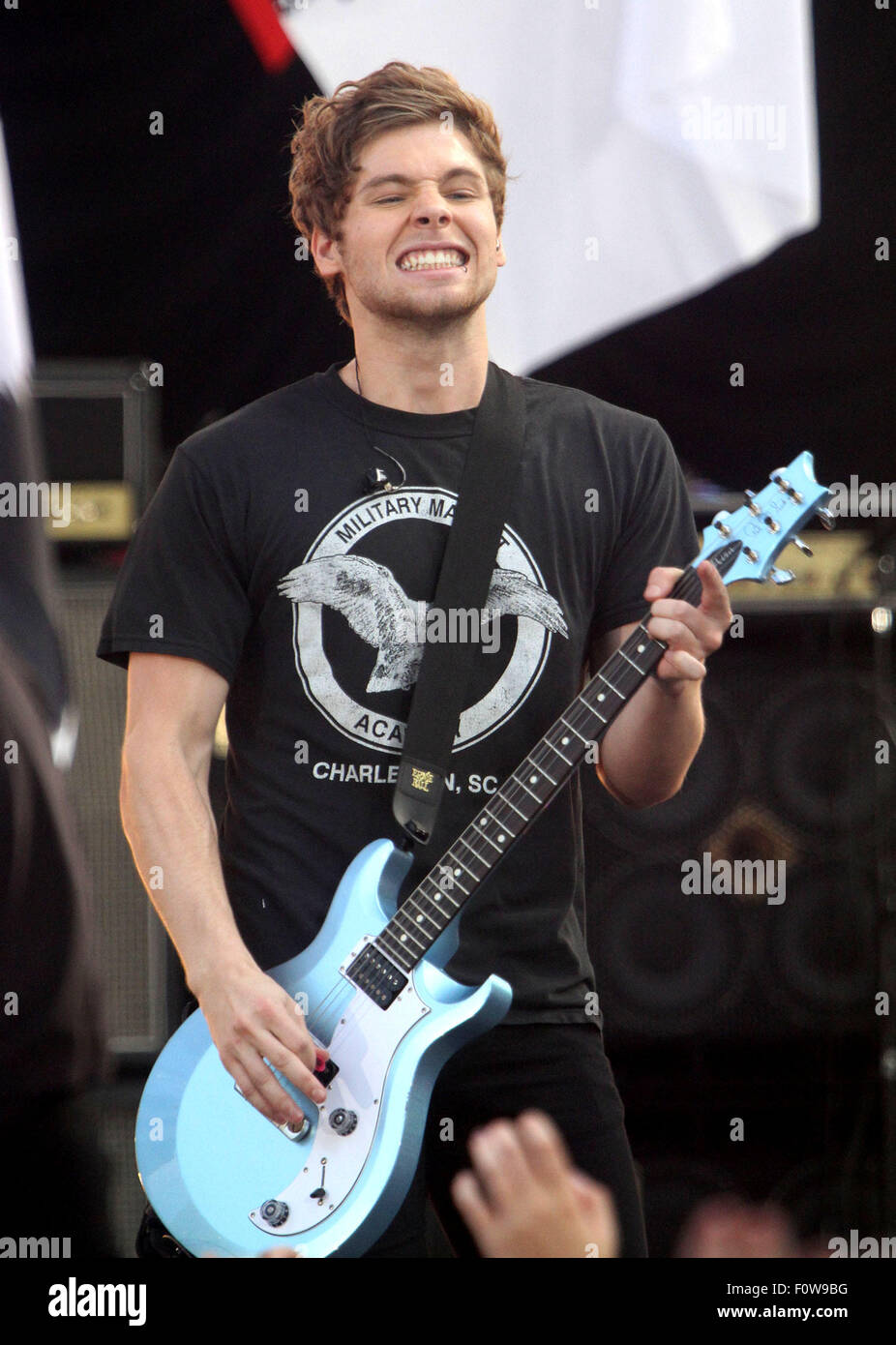 New York, USA. 21st Aug, 2015. Musician LUKE HEMMINGS from the band 5 ...