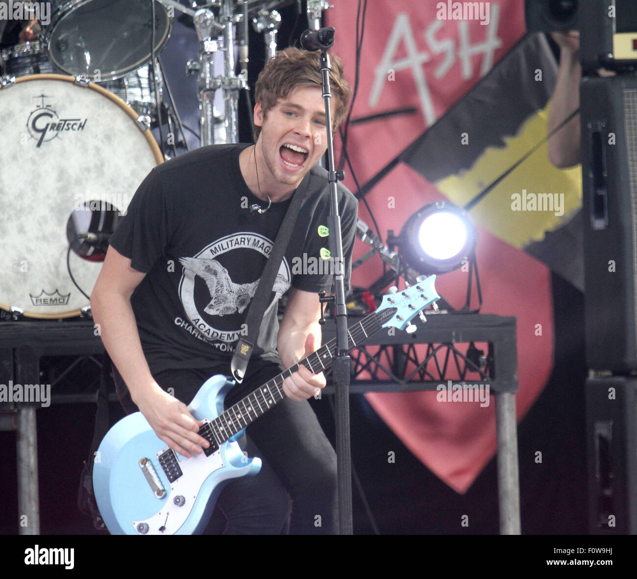 New York, USA. 21st Aug, 2015. Musician LUKE HEMMINGS from the band 5 ...