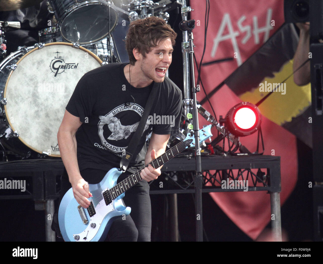 New York, USA. 21st Aug, 2015. Musician LUKE HEMMINGS from the band 5 ...