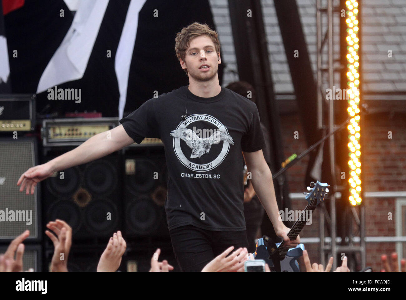 New York, USA. 21st Aug, 2015. Musician LUKE HEMMINGS from the band 5 ...