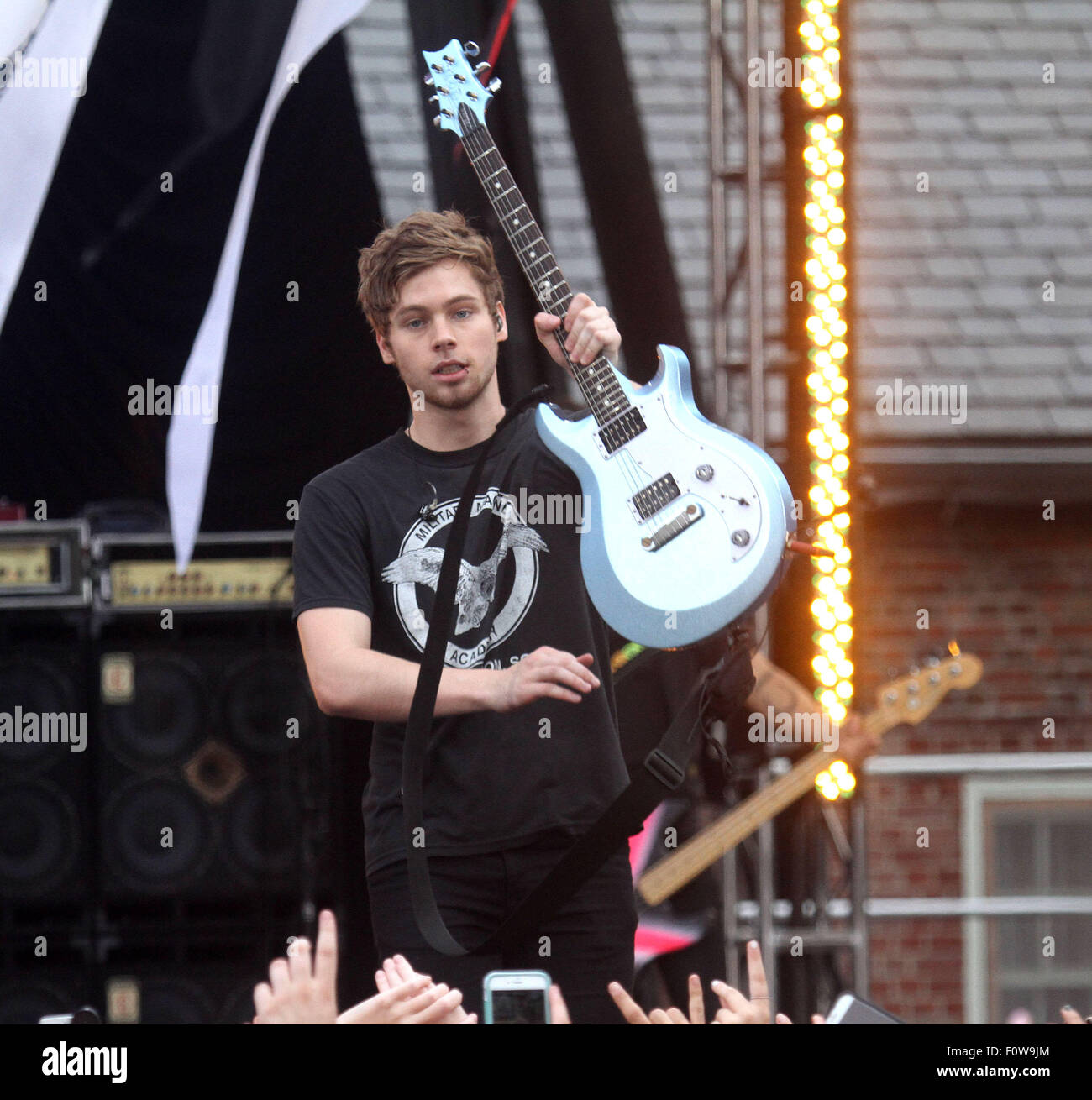 New York, USA. 21st Aug, 2015. Musician LUKE HEMMINGS from the band 5 ...