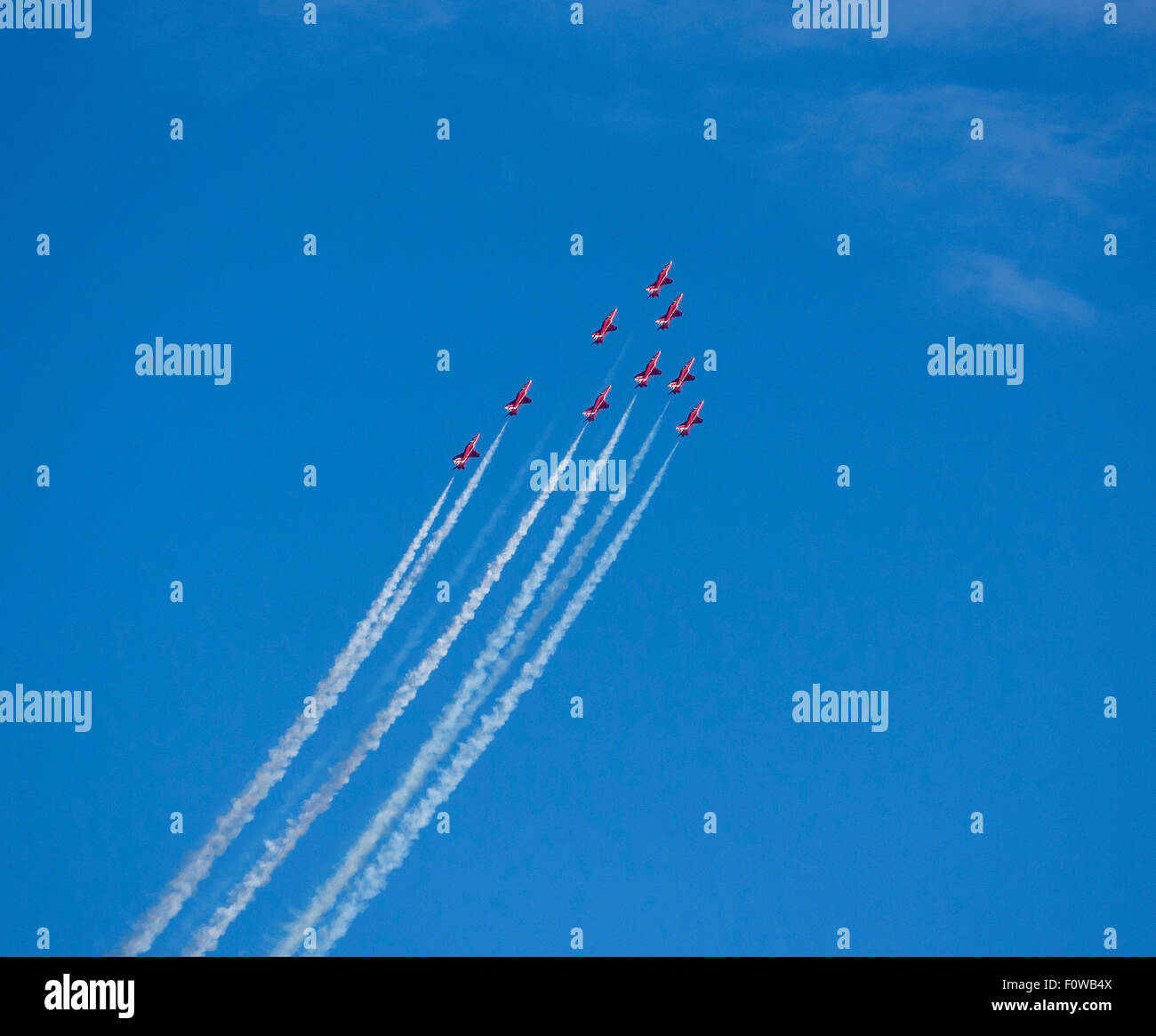 Team fly hi-res stock photography and images - Alamy