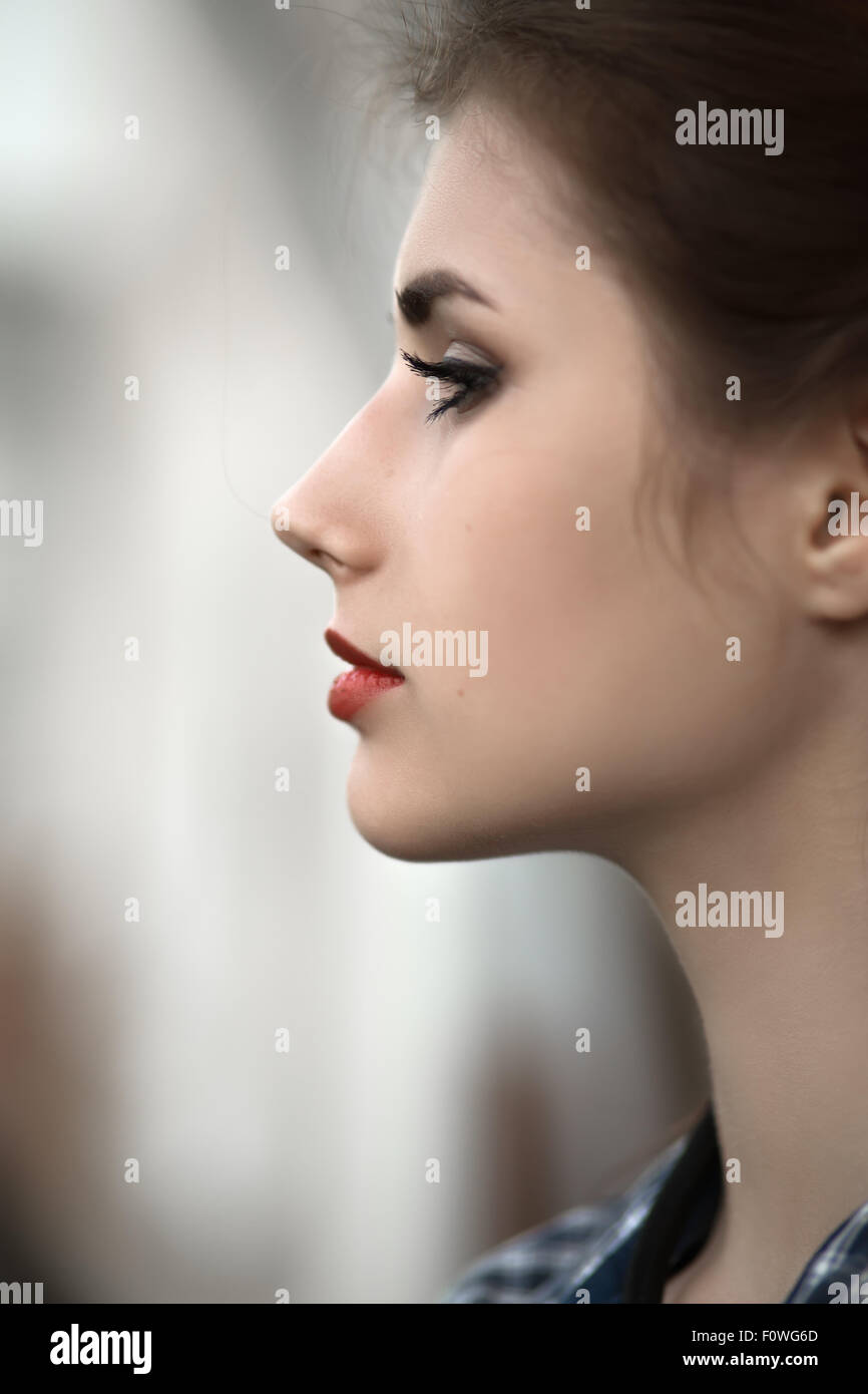 sad woman profile silhouette on blurred background Stock Photo - Alamy