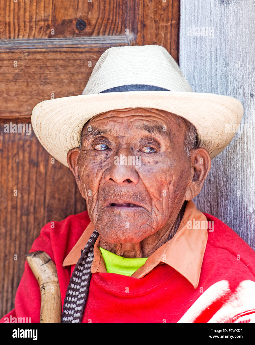 Guatemalan man hi-res stock photography and images - Alamy