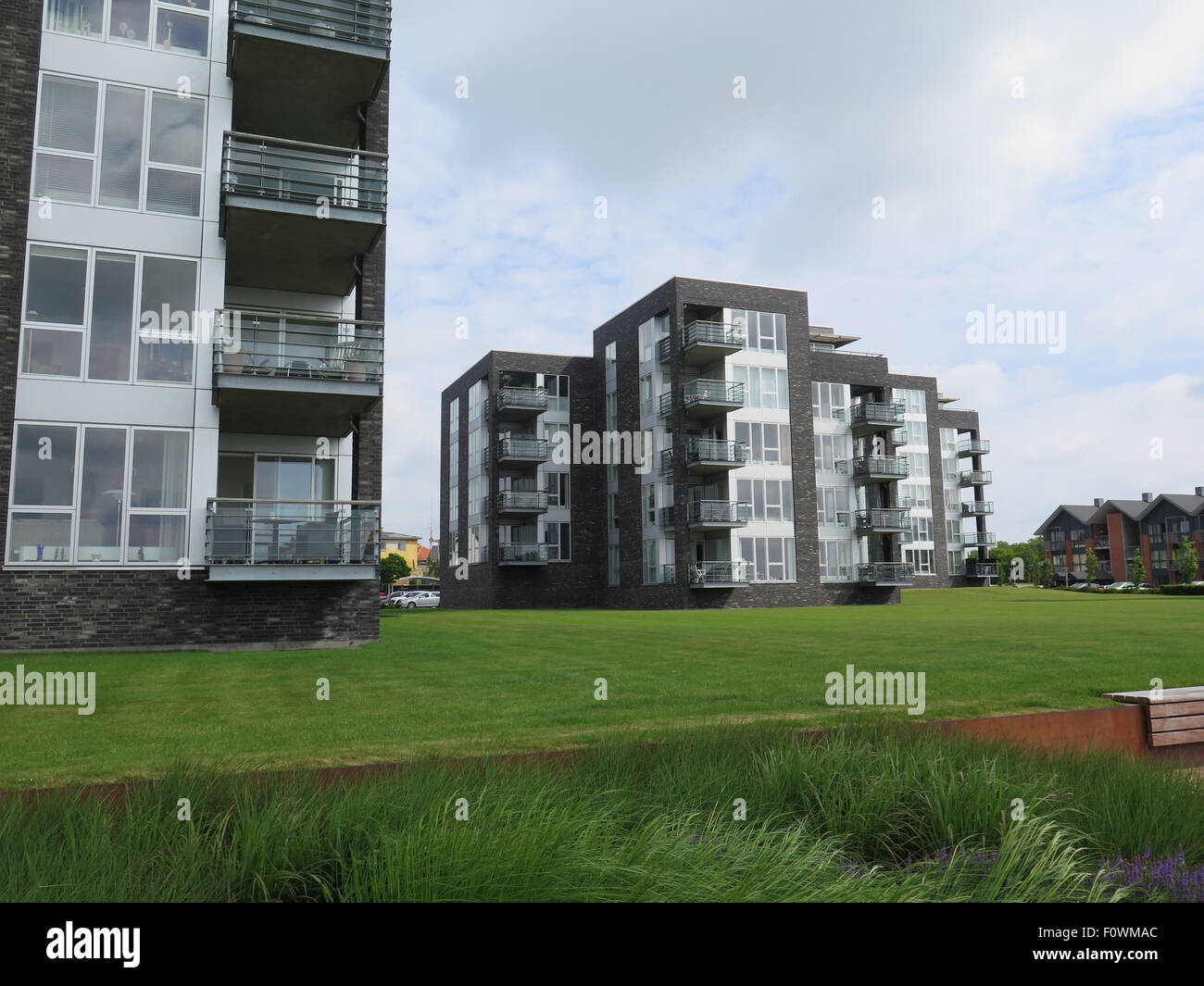 Flats in blocks hi-res stock photography and images - Alamy
