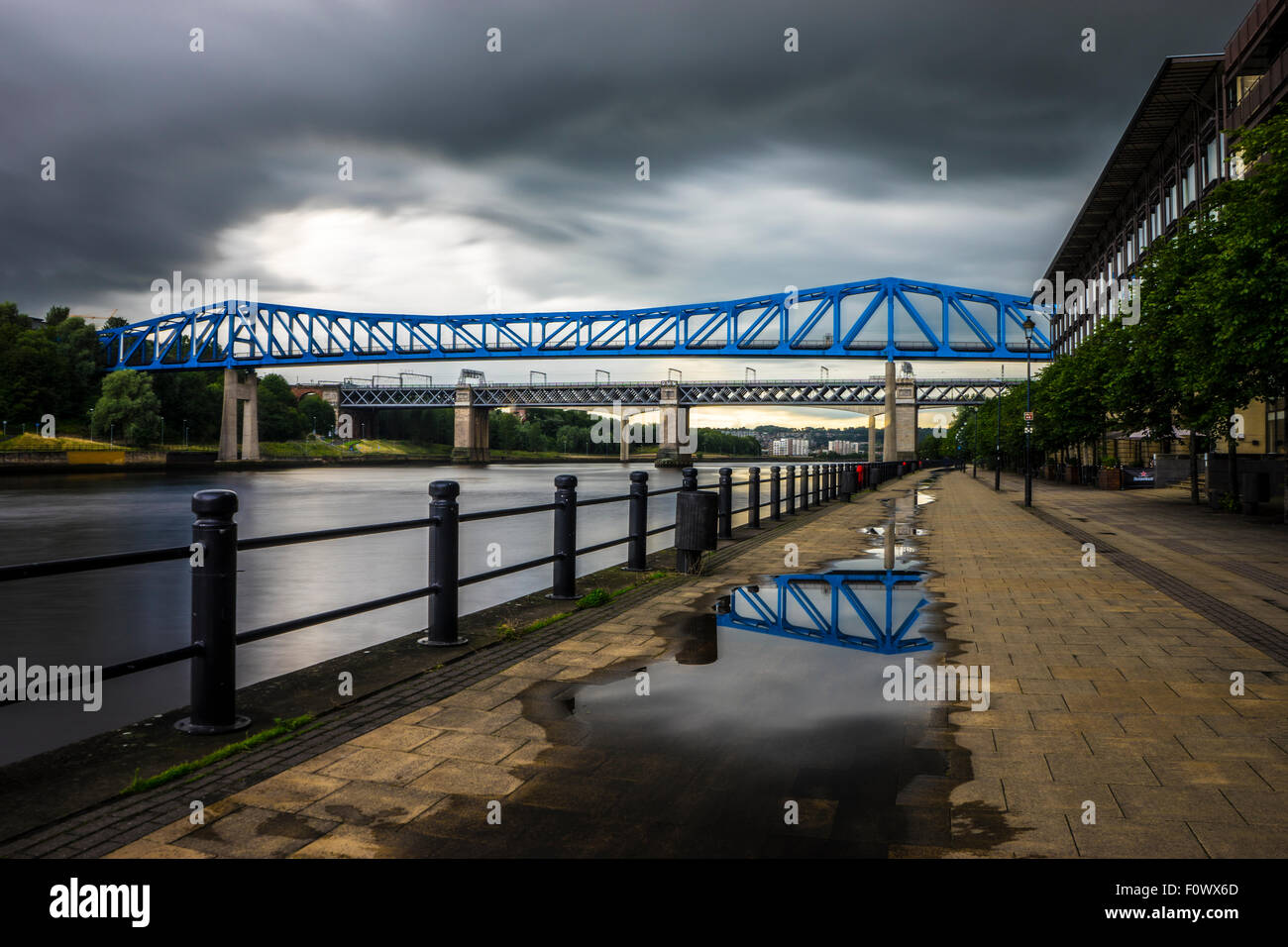 Queen Elizabeth II Metro Bridge. Train bridge that spans the River Tyne ...