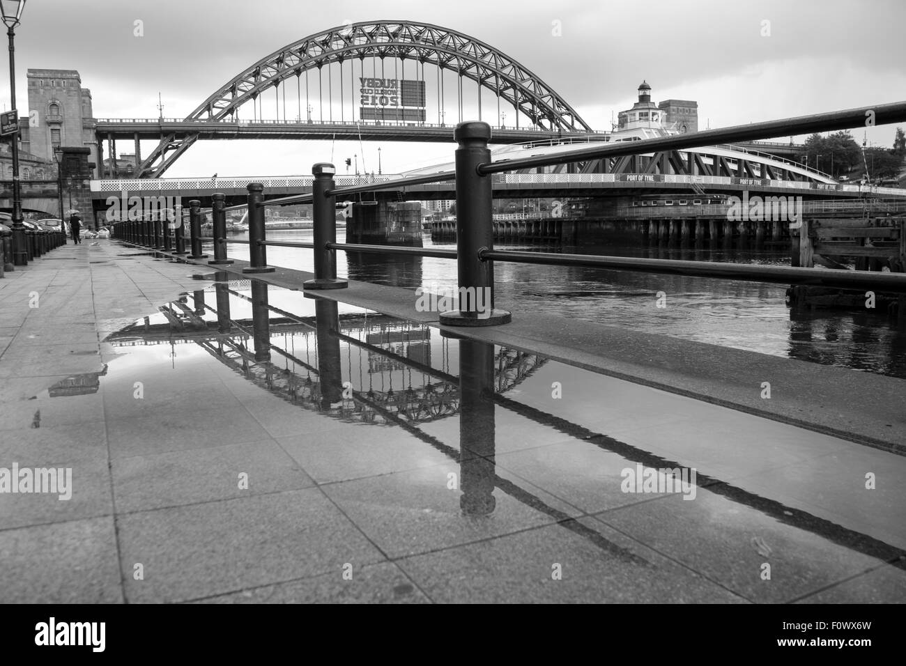 Gateshead Black and White Stock Photos & Images - Alamy