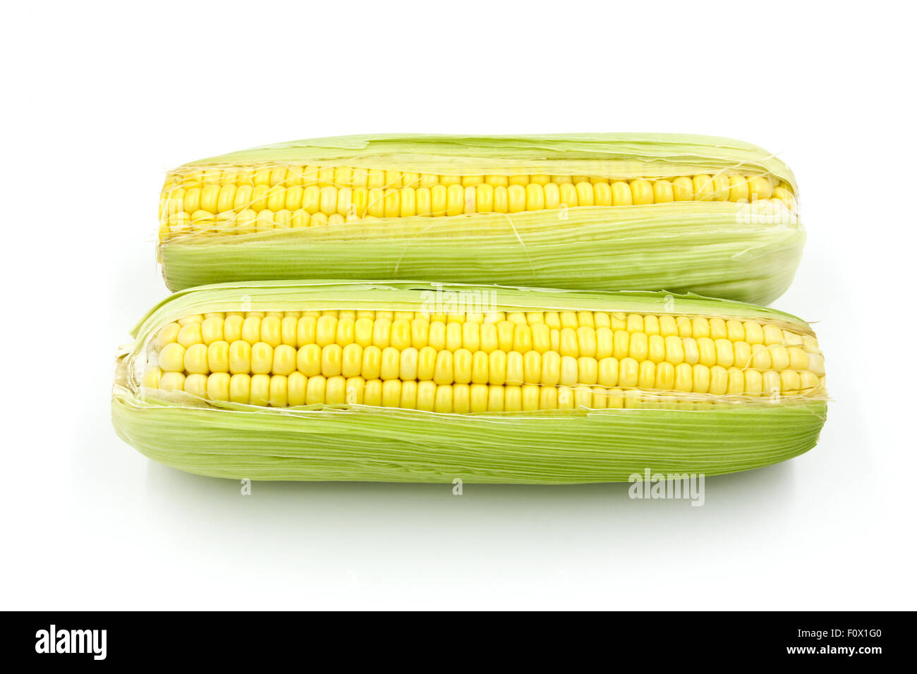 Fresh corn isolated on white background Stock Photo - Alamy