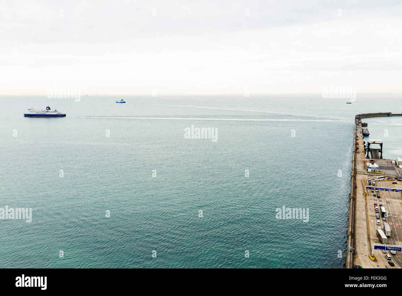 Dover eastern docks hi-res stock photography and images - Alamy
