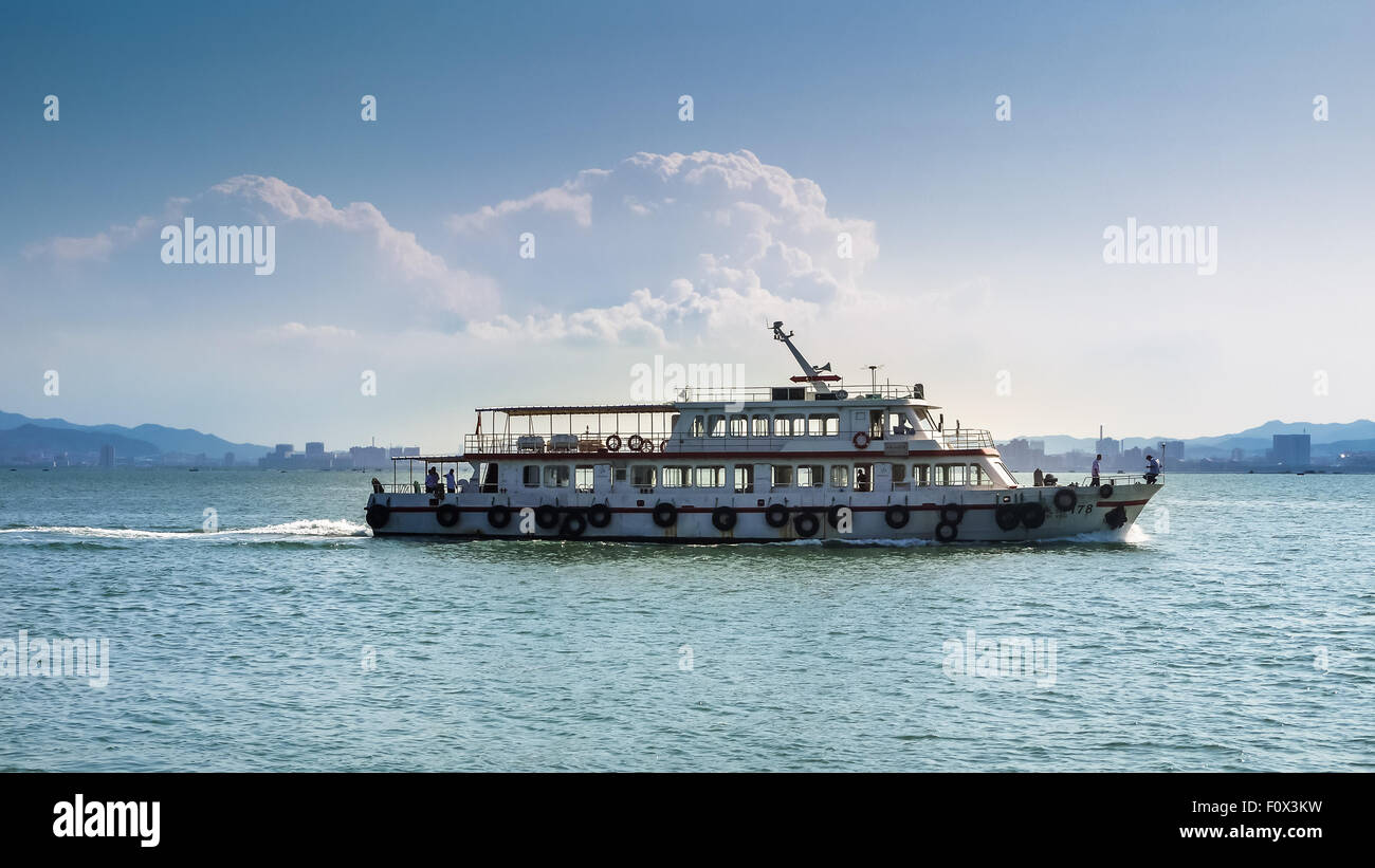 Weihai hi-res stock photography and images - Alamy