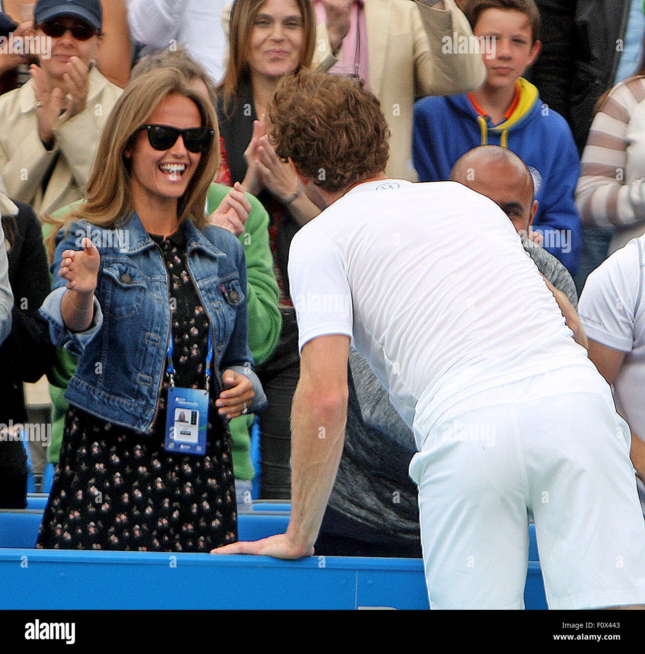 Kim Murray watches husband Andy Murray during his straight sets victory over Kevin Anderson in ...