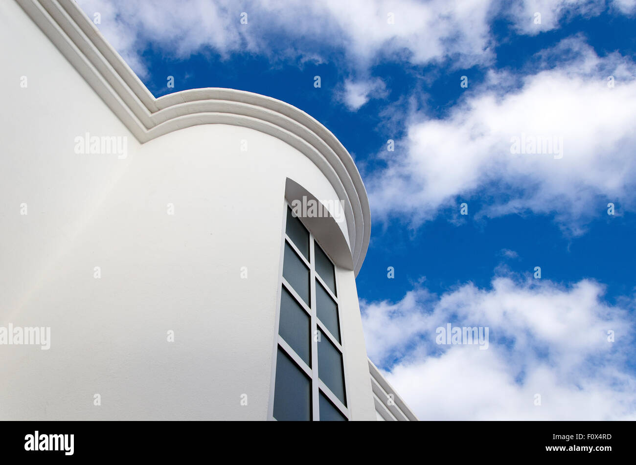 A modern whitewashed building Stock Photo - Alamy