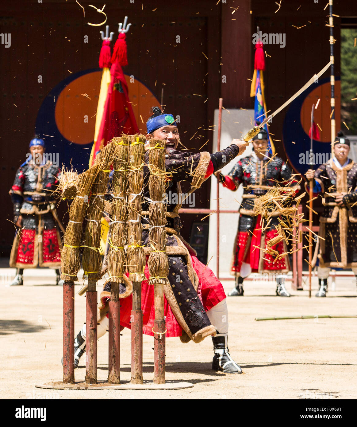 Actors playing the 24 martial arts trial performance in Sinpungnu ...