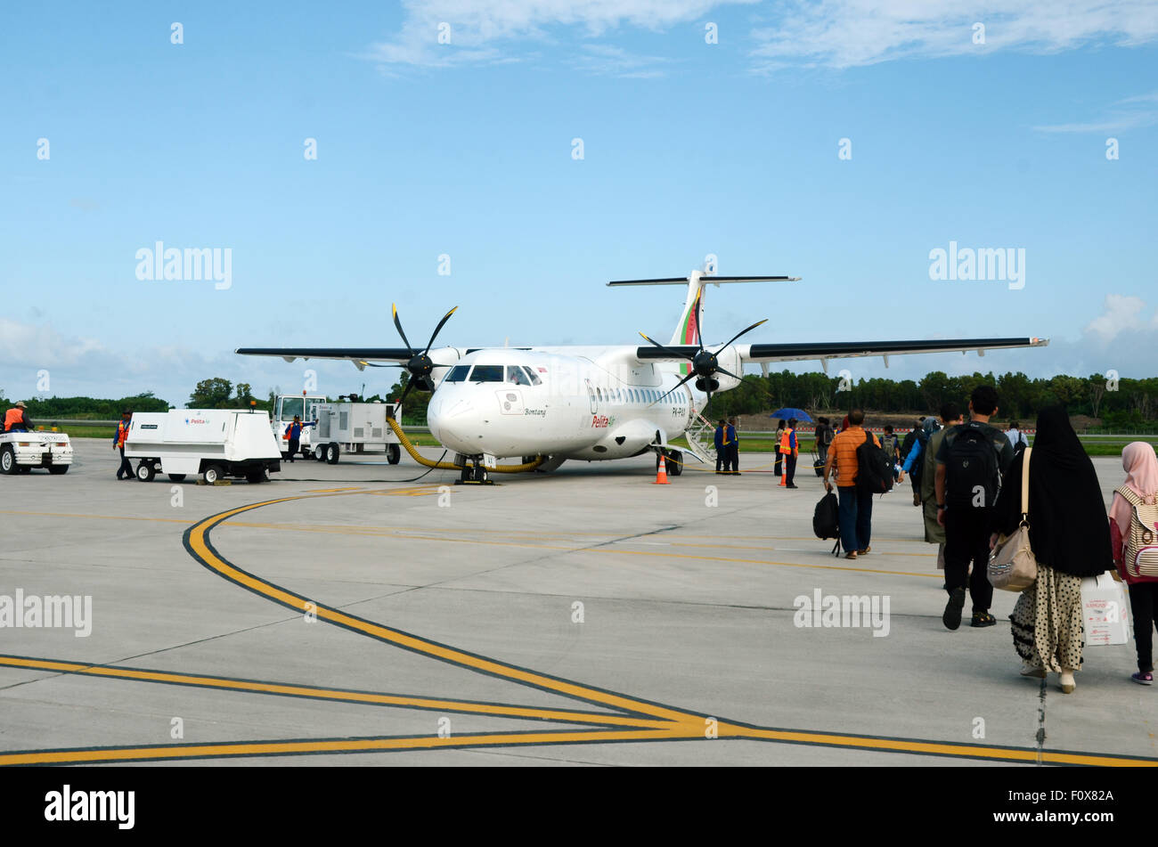 twin engineTurboprop aircraft ATR 72 Stock Photo - Alamy
