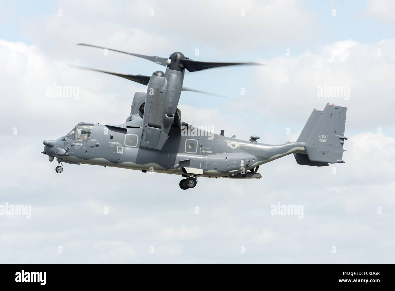 Tiltrotor helicopter hi-res stock photography and images - Alamy