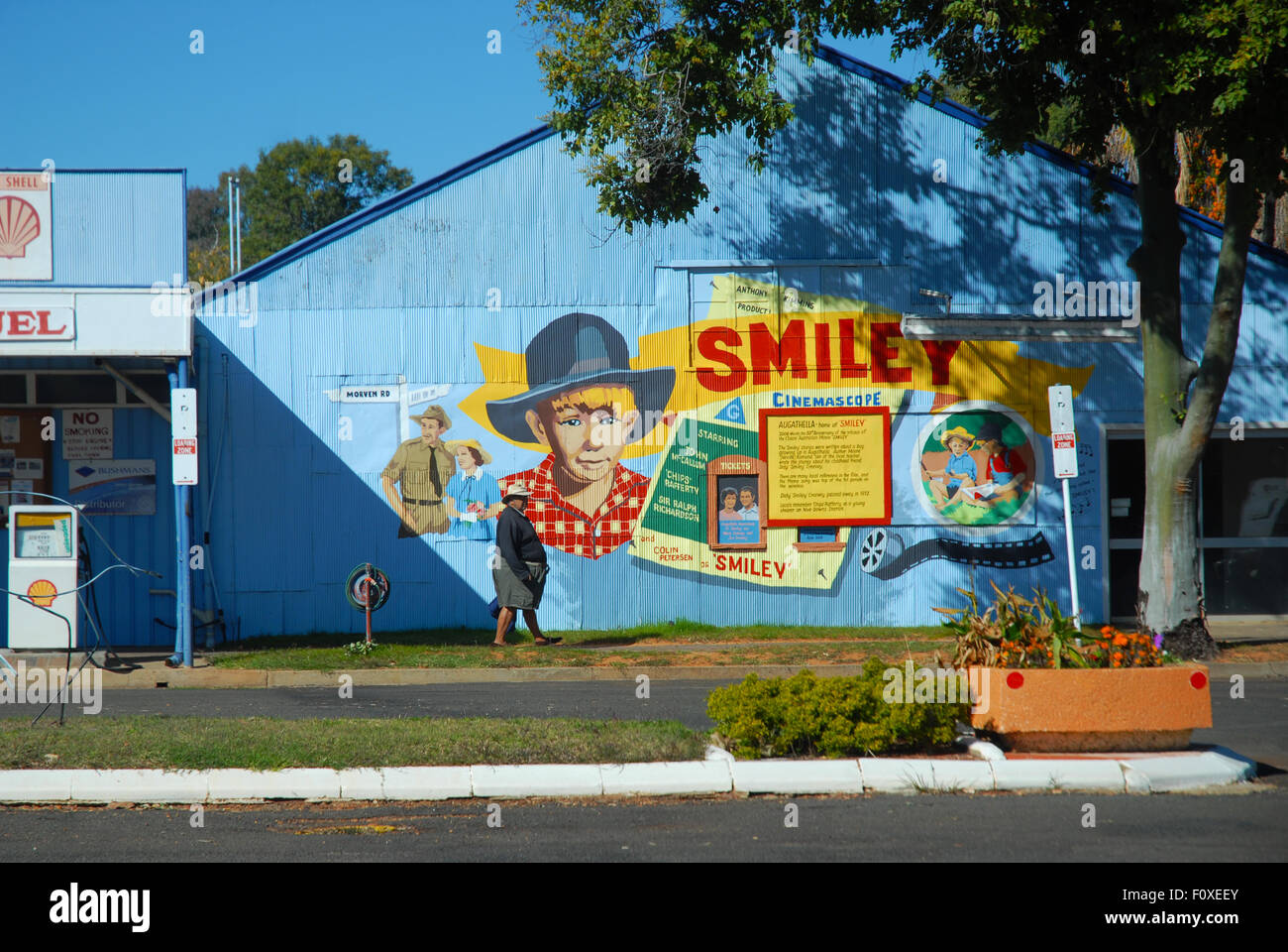 Smiley Mural outside cinema, Augathella, Central West Queensland ...