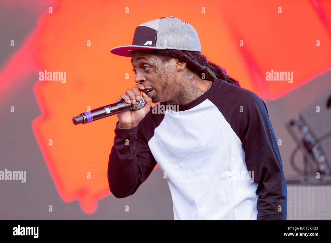 Wantagh, New York, USA. 22nd Aug, 2015. Rapper LIL WAYNE performs live ...