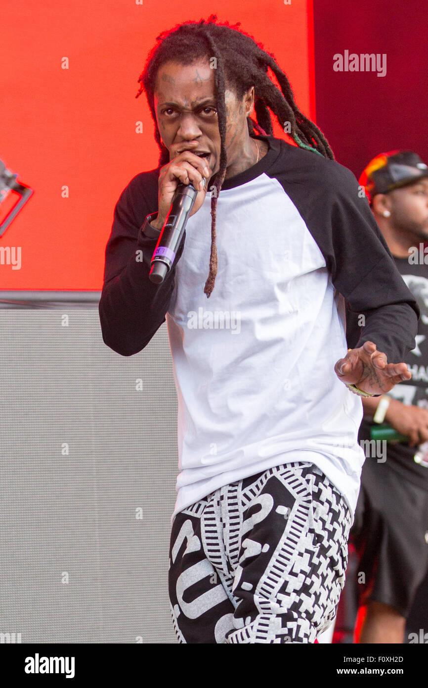 Wantagh, New York, USA. 22nd Aug, 2015. Rapper LIL WAYNE performs live ...