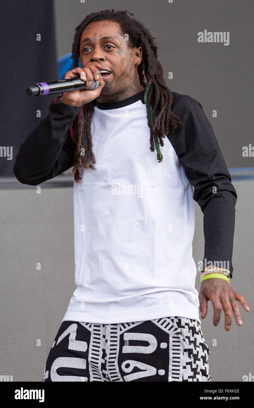 Wantagh, New York, USA. 22nd Aug, 2015. Rapper LIL WAYNE performs live ...