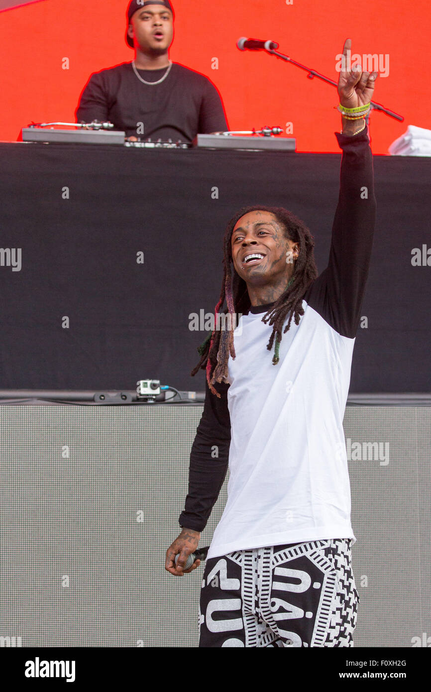 Wantagh, New York, USA. 22nd Aug, 2015. Rapper LIL WAYNE performs live ...