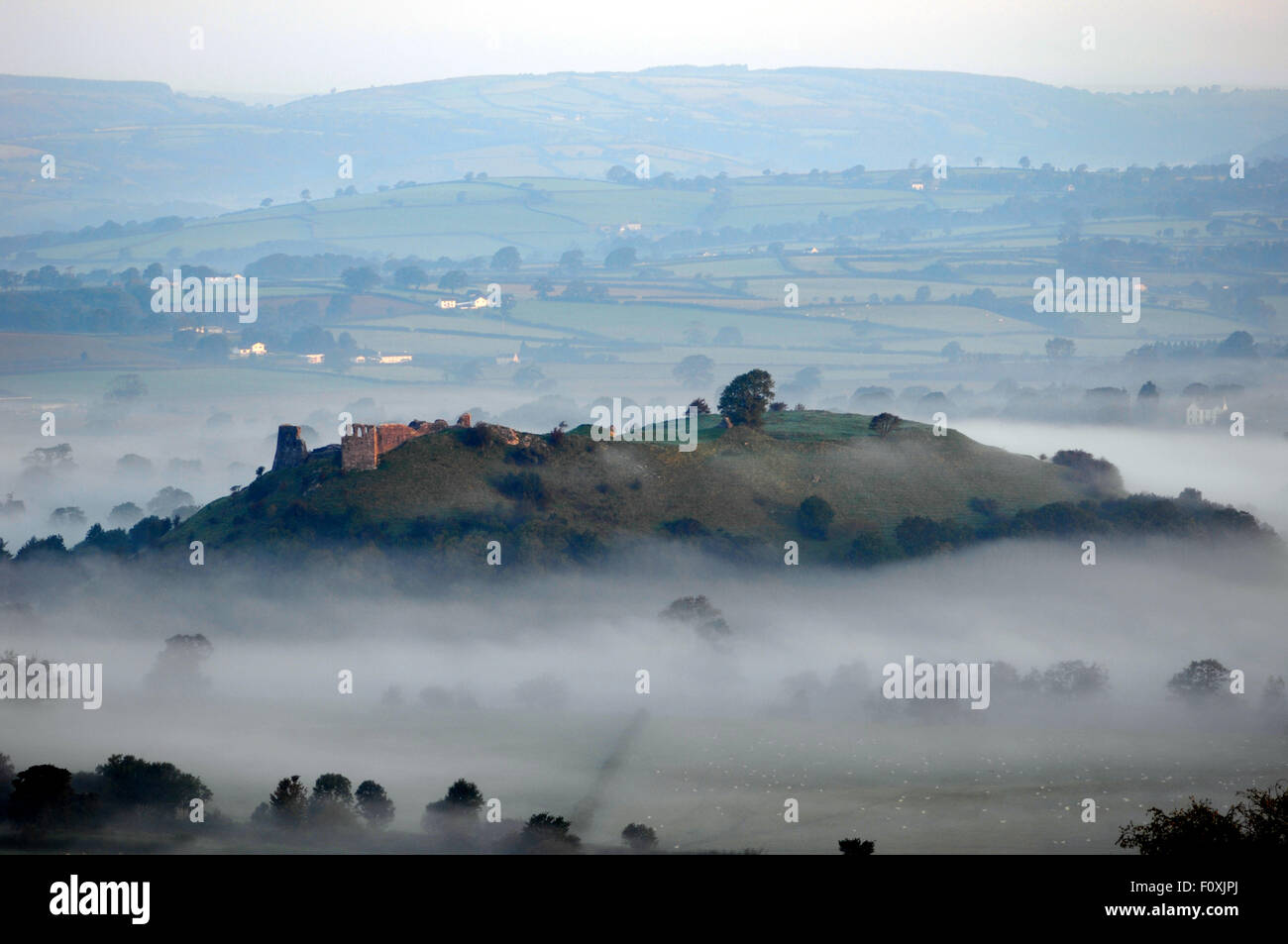 Welsh castle in the mist hi-res stock photography and images - Alamy