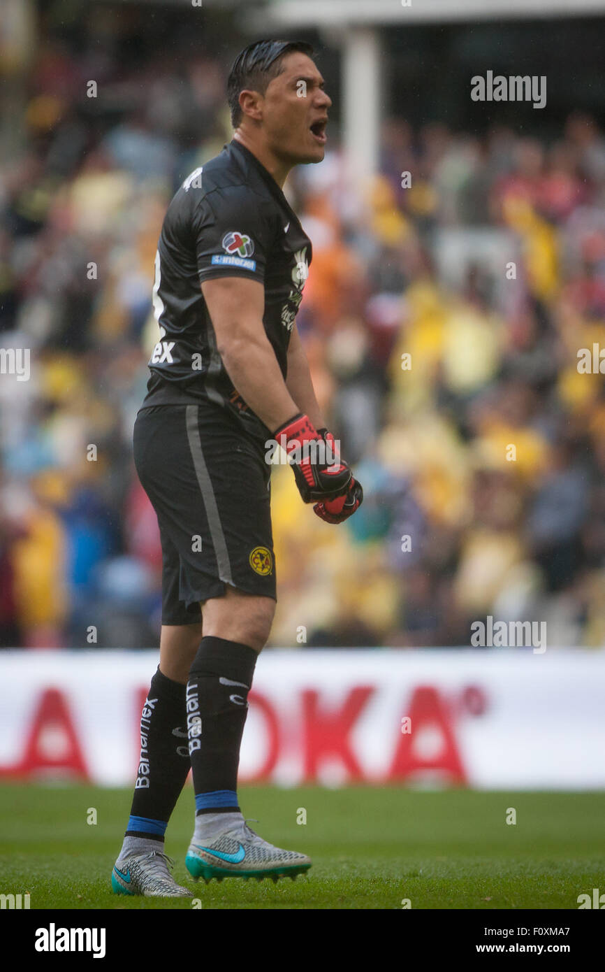 Mexico City, Mexico. 22nd Aug, 2015. America's goalkeeper Moises Munoz ...