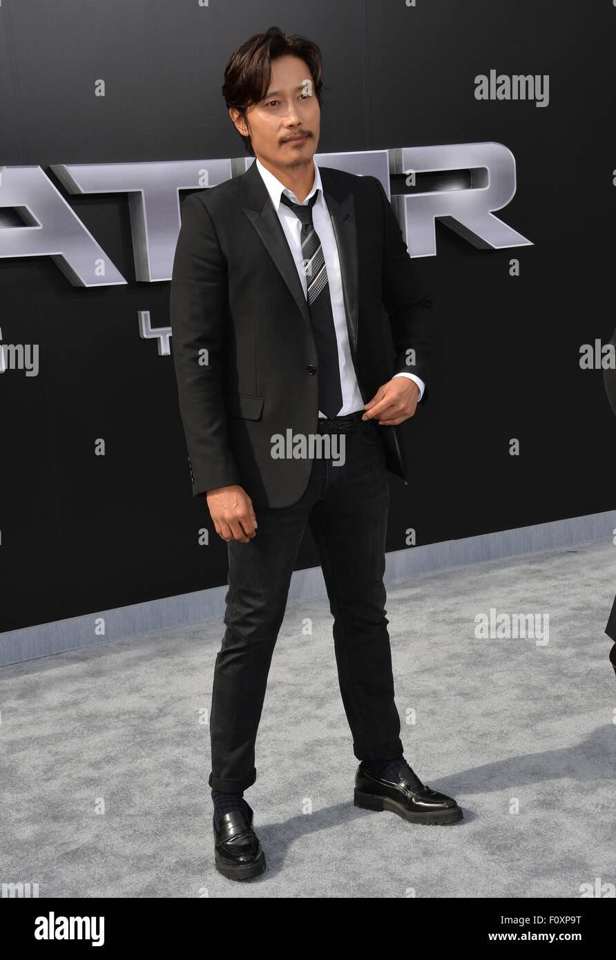 Byung hun lee terminator genisys High Resolution Stock Photography and ...