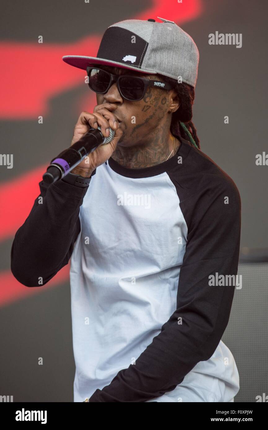Wantagh, NY, USA. 22nd Aug, 2015. Lil Wayne on stage for Billboard Hot ...
