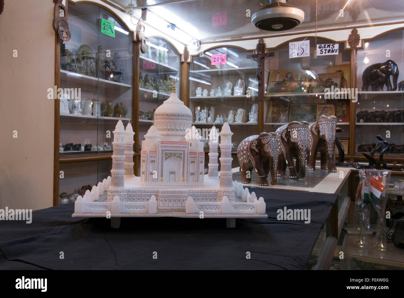 Handicrafts maharashtra hi-res stock photography and images - Alamy