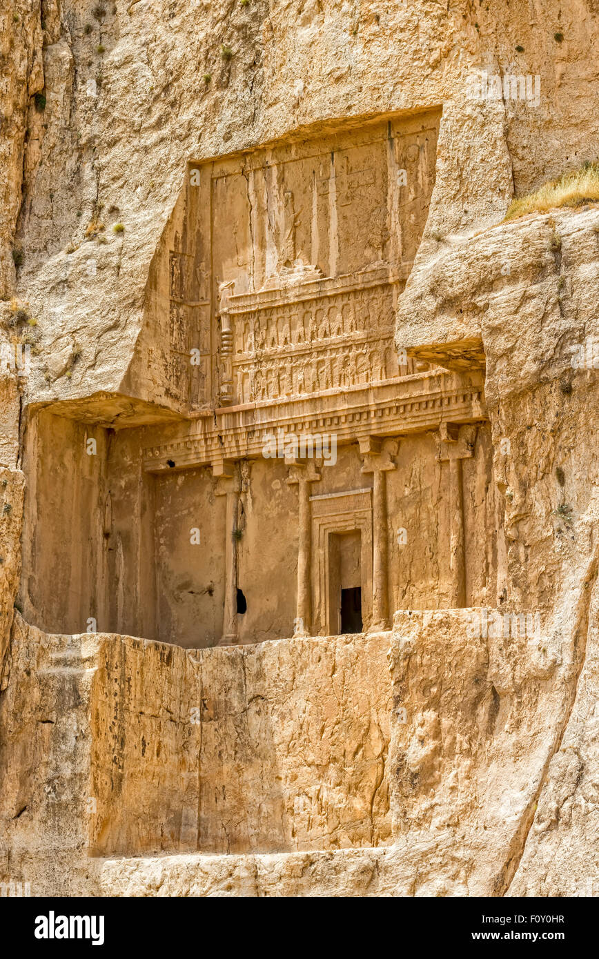 Tomb naqsh i rustam hi-res stock photography and images - Alamy