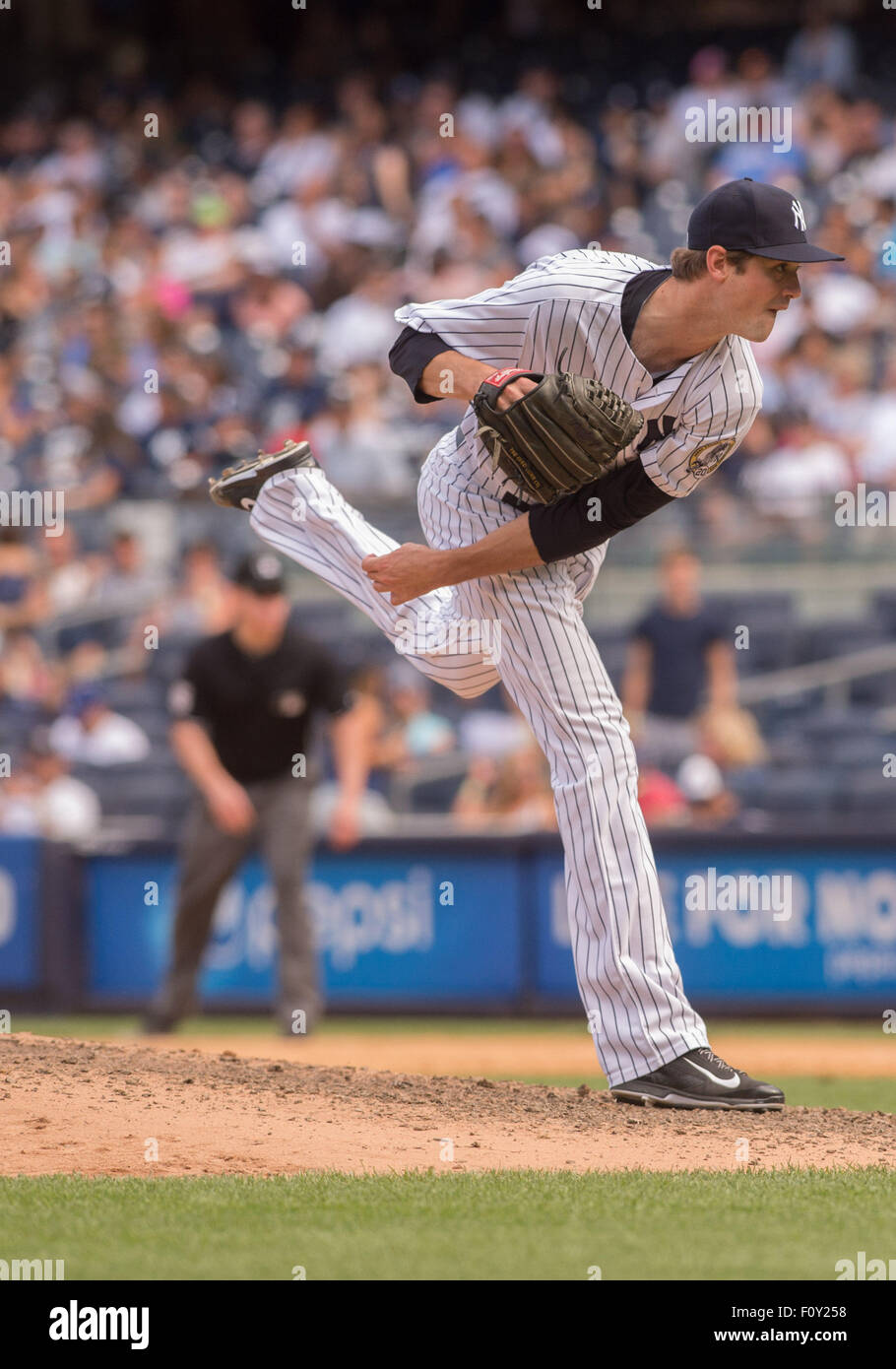 New York, New York, USA. 22nd Aug, 2015. Yankees' reliever ANDREW ...