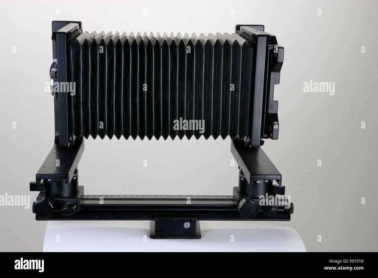 Large format monorail camera 4" x 5" Horseman, L shape monorail with ...