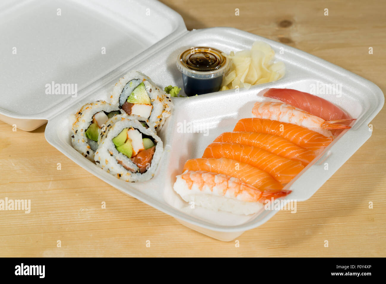 Fast food sushi hi-res stock photography and images - Alamy