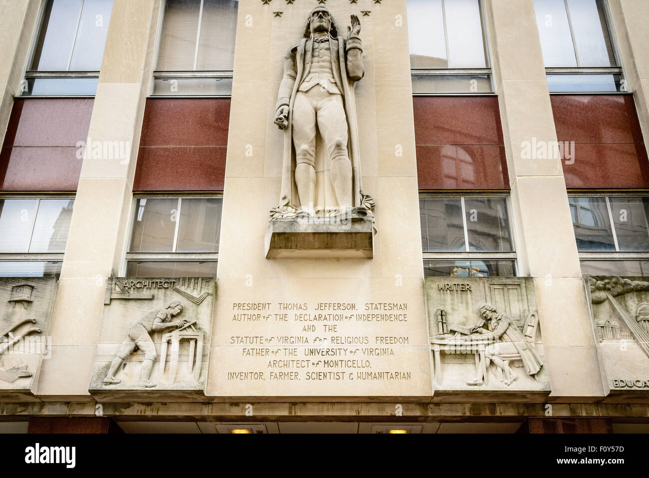Sculptures on facade of Thomas Hunter Blanton Office Building (Thomas ...
