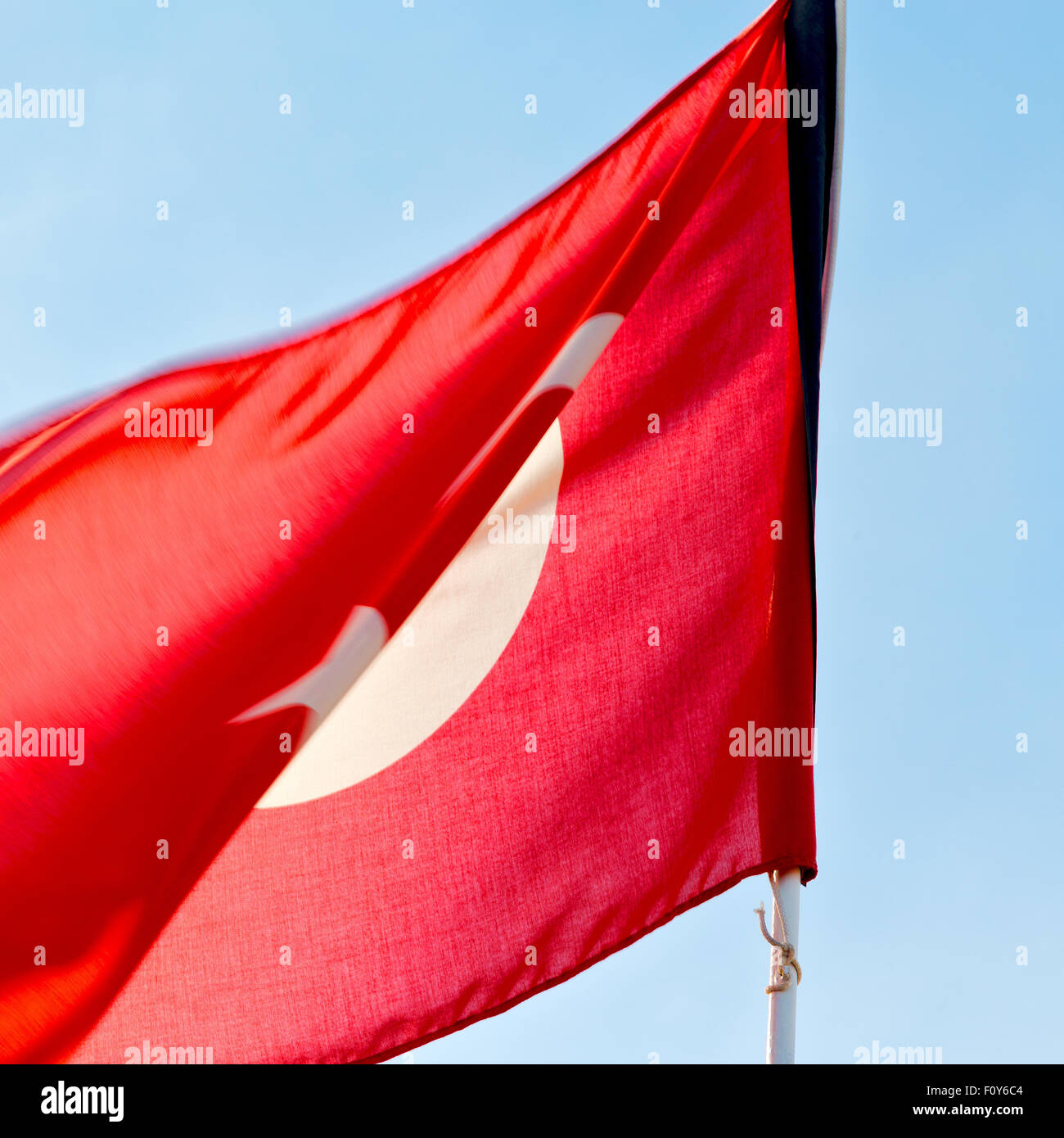 waving flag in the blue sky tunisia colour and wave Stock Photo - Alamy