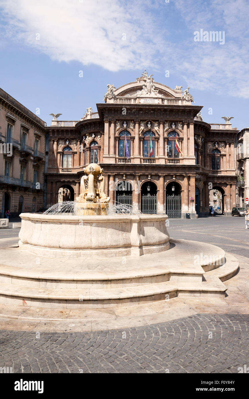 Teatro Massimo Bellini opera house, Catania, Sicily, Italy Stock Photo ...