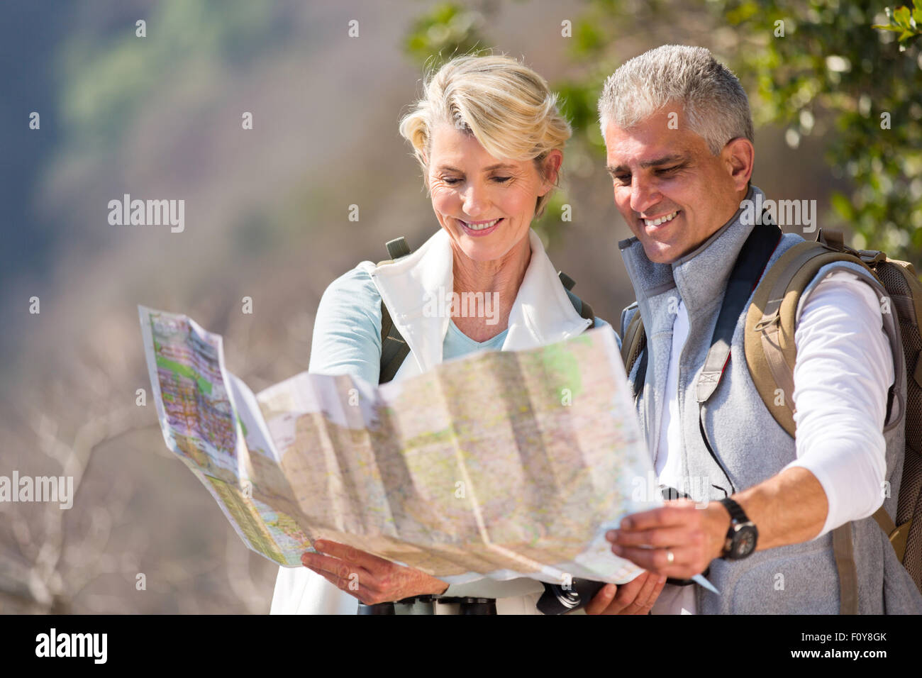 Hikers map hi-res stock photography and images - Alamy