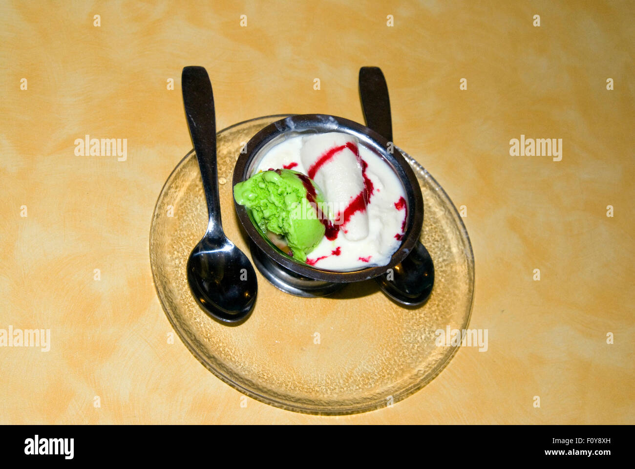 Falooda mumbai hi-res stock photography and images - Alamy