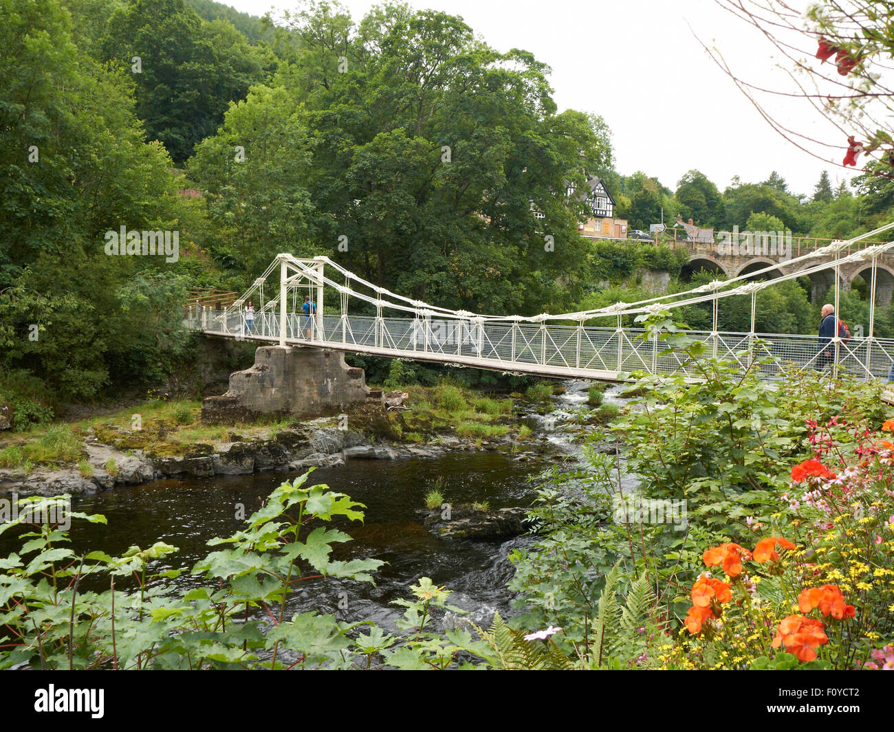 Llangollen bridge hi-res stock photography and images - Alamy