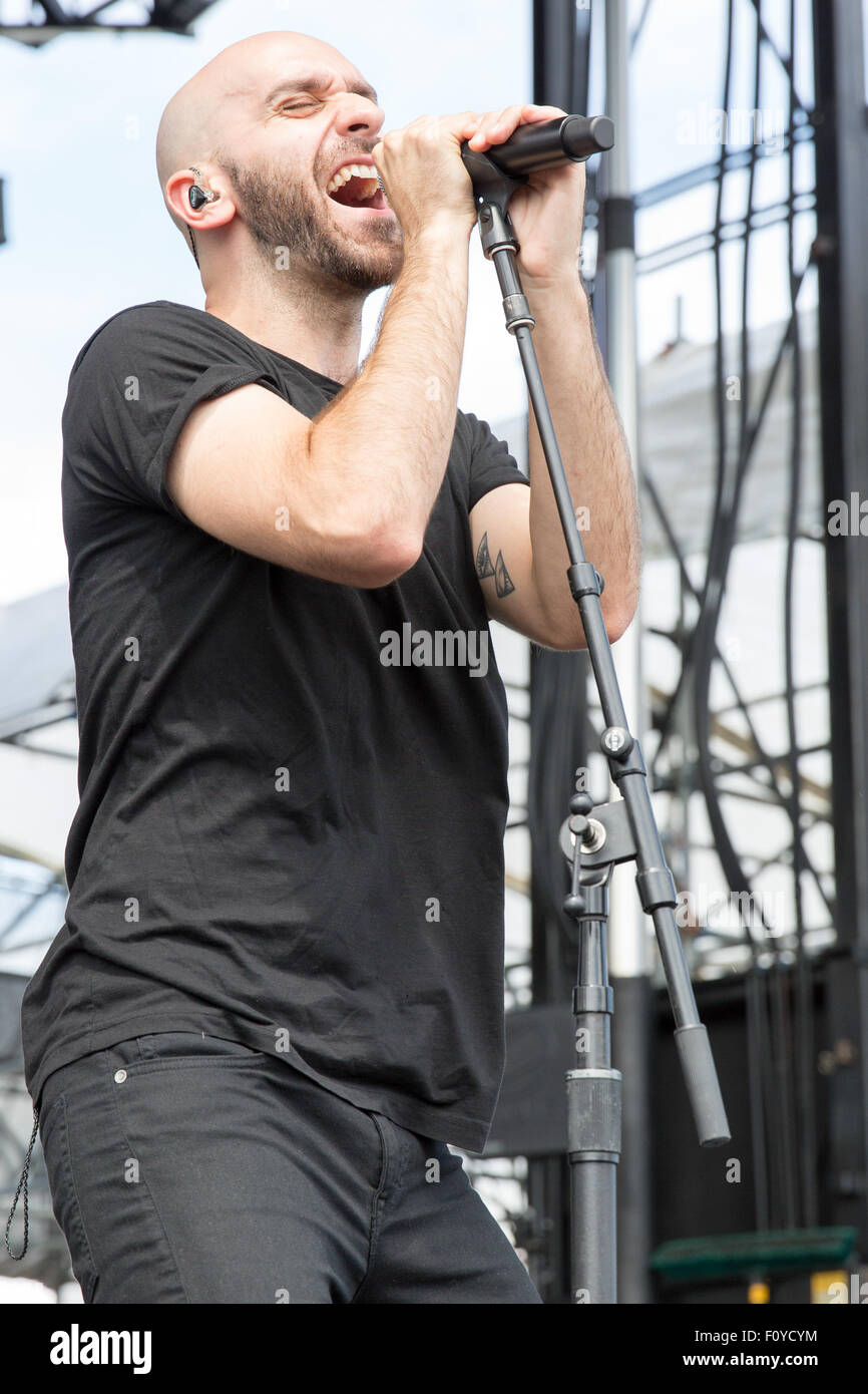Wantagh, New York, USA. 23rd Aug, 2015. Singer SAM HARRIS of X ...