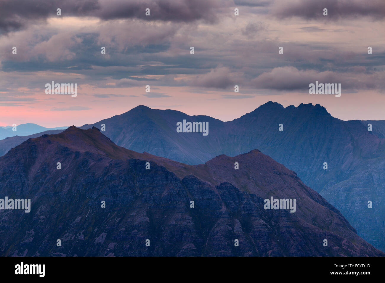 The great ridges of Beinn Dearg Mor and An Teallach at dawn from A ...