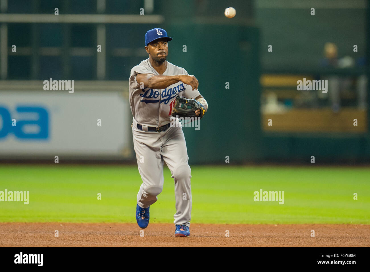 Houston, TX, USA. 23rd Aug, 2015. Los Angeles Dodgers shortstop Jimmy ...