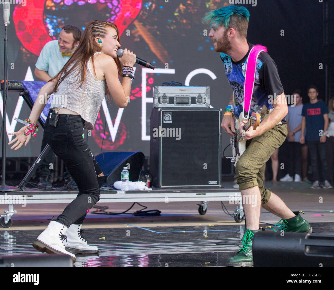 Wantagh, New York, USA. 23rd Aug, 2015. MANDY LEE (L) and WILLIAM HEHIR ...