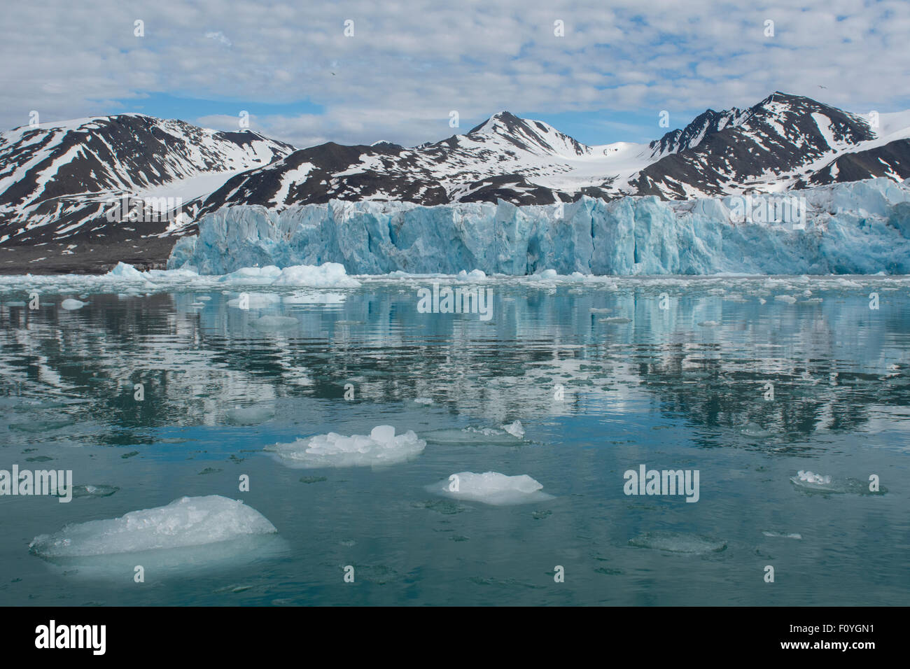 Spitsbergen national park hi-res stock photography and images - Alamy