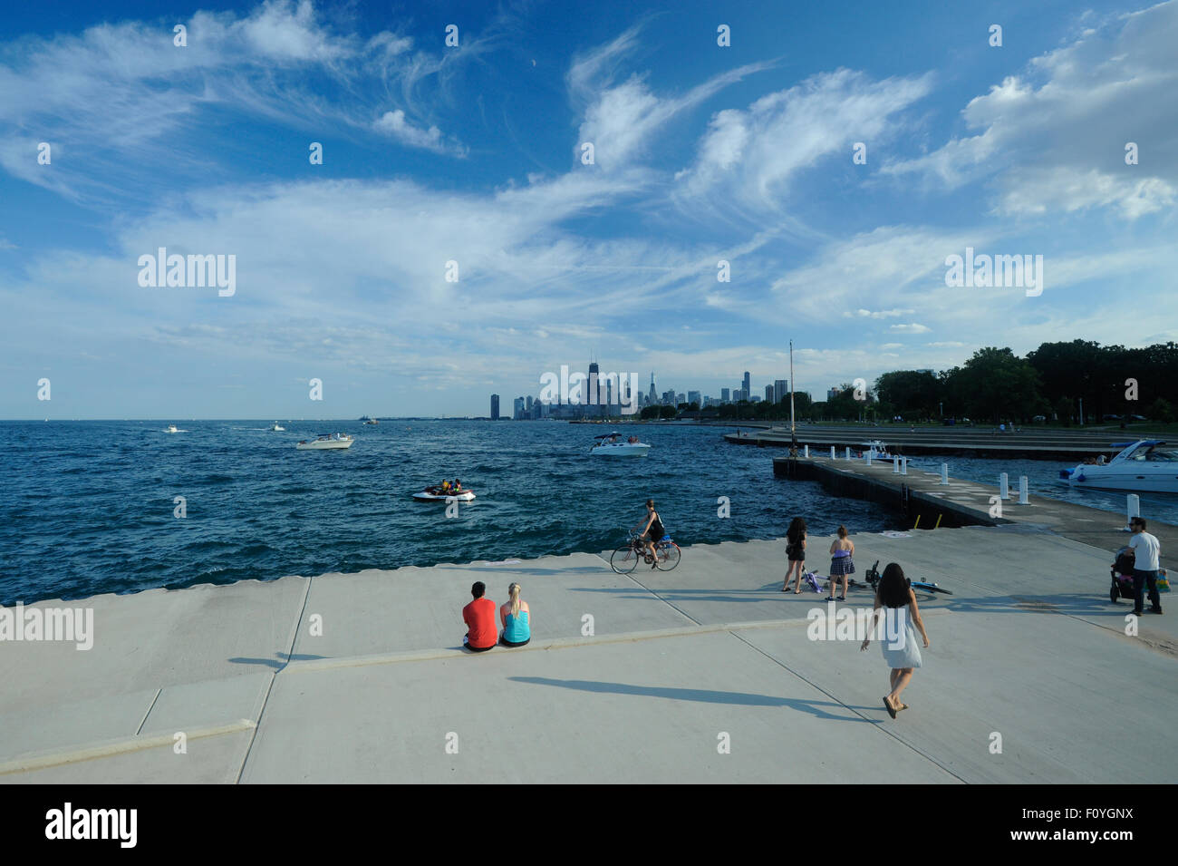 Diversey harbor hi-res stock photography and images - Alamy
